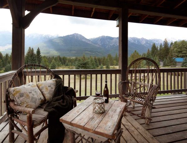 Our Log Cabins - Nipika Mountain Resort